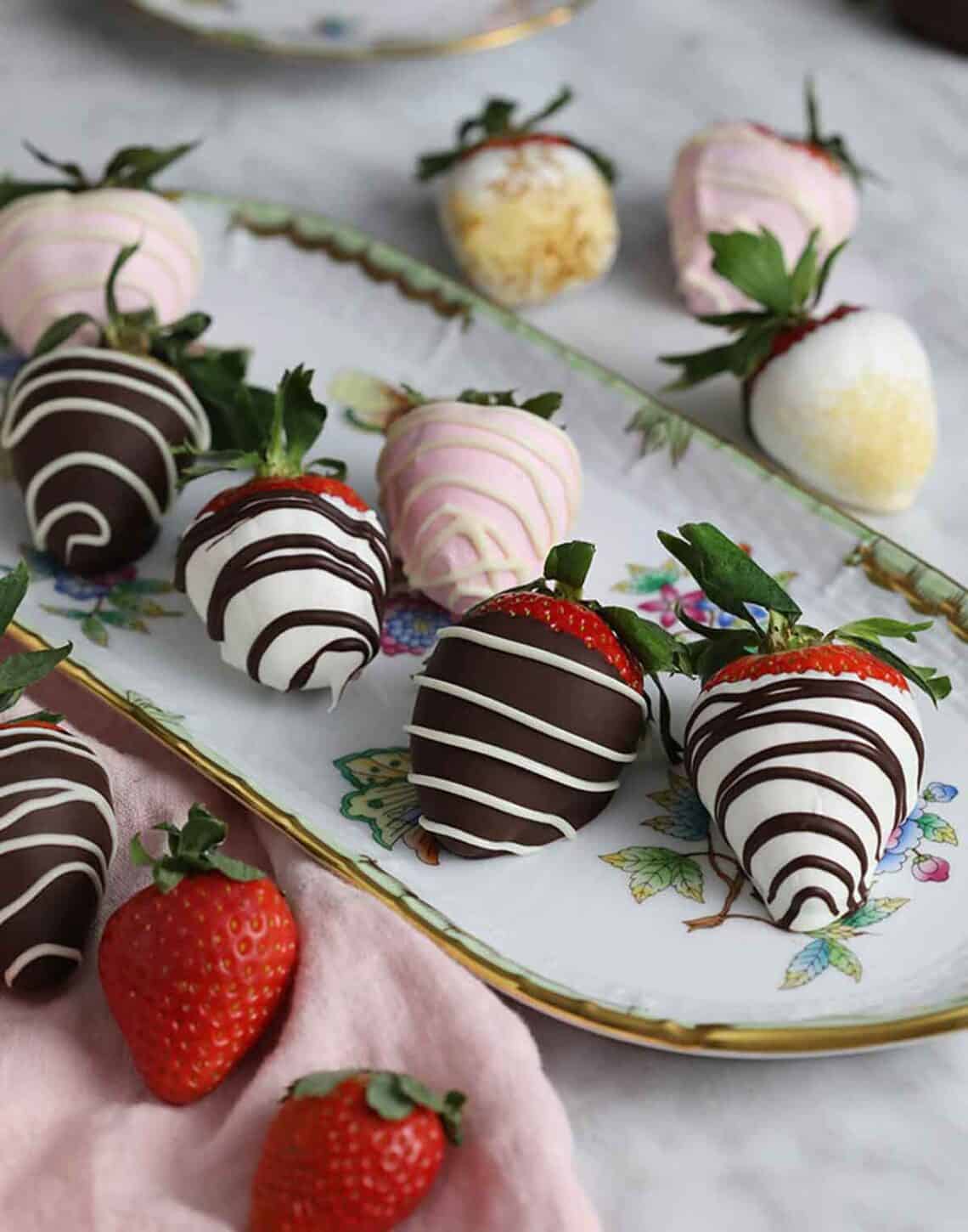 Chocolate Covered Strawberries - Preppy Kitchen