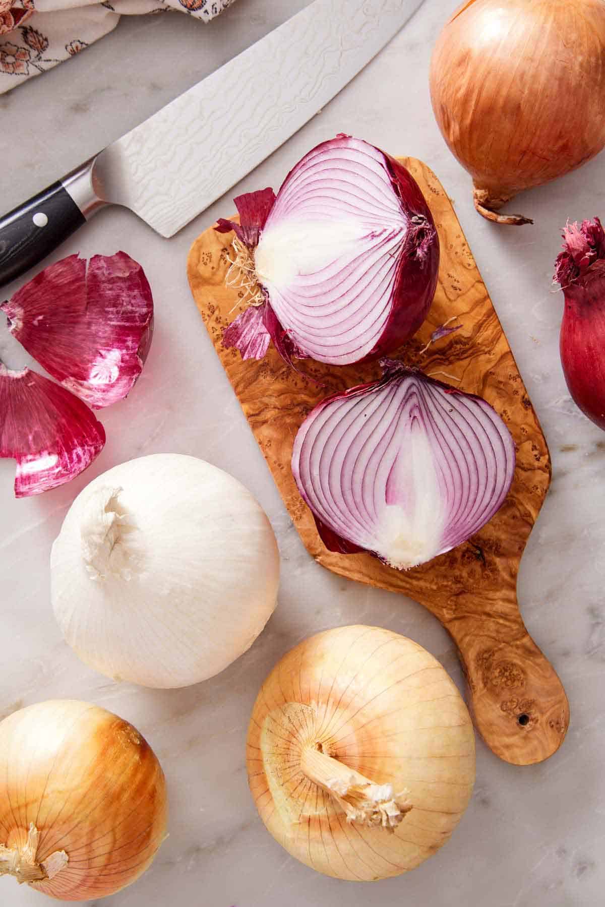 How To Cut An Onion - Preppy Kitchen