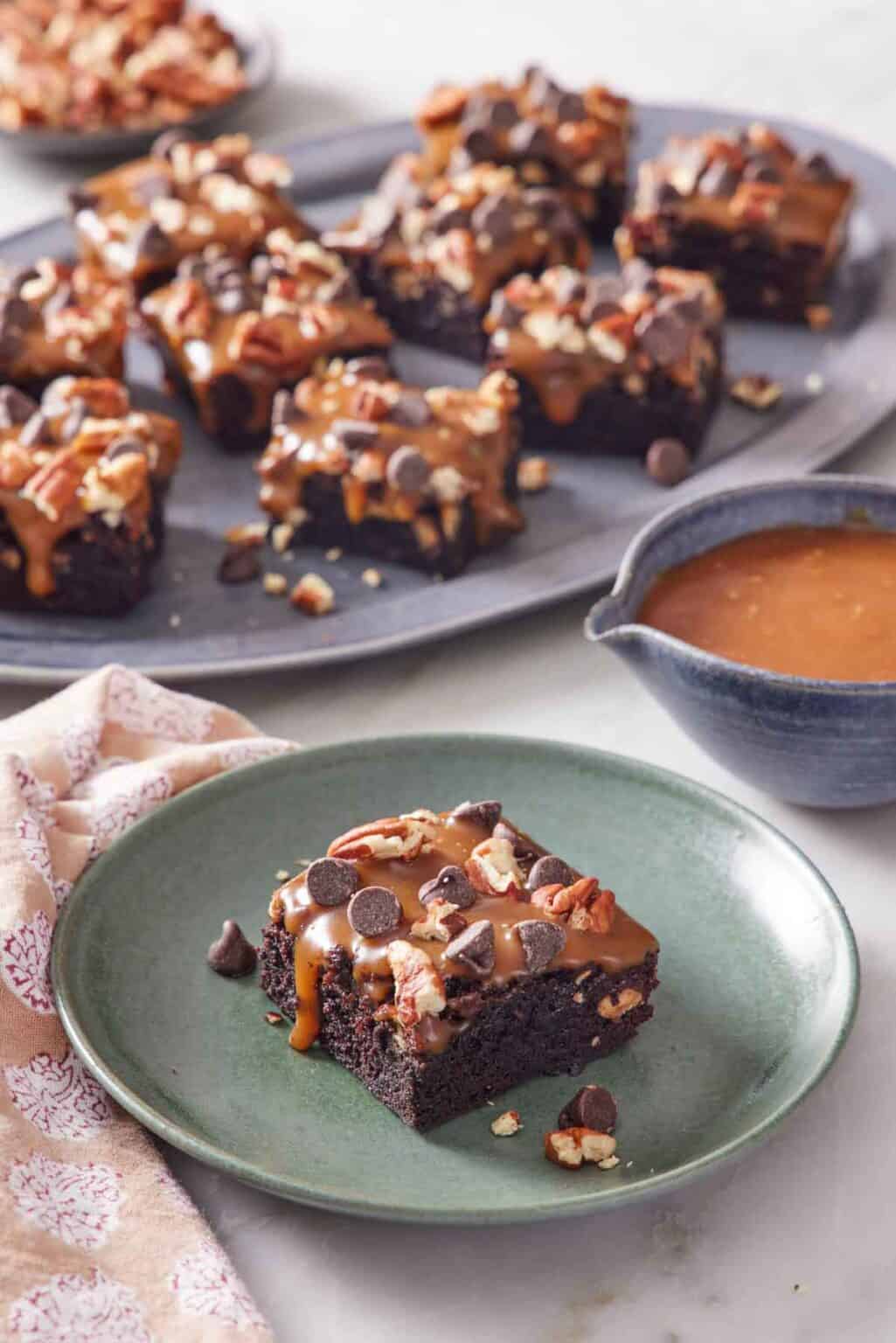 Fudgy Turtle Brownies Recipe - Preppy Kitchen