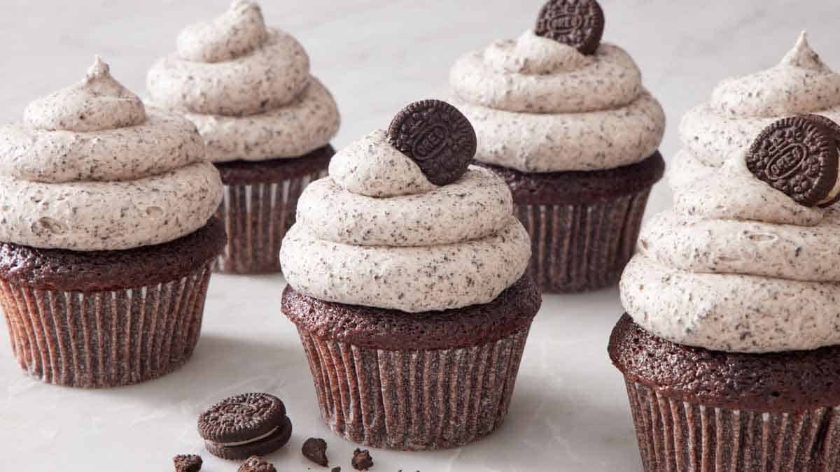 Oreo Frosting Recipe - Preppy Kitchen